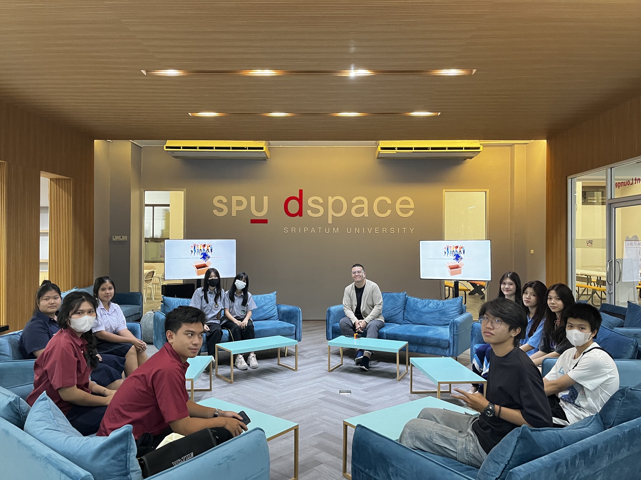 เรื่องหมูๆ ที่ไม่หมูกับสาขา DIN – คณะการออกแบบและสถาปัตยกรรมศาสตร์ ...