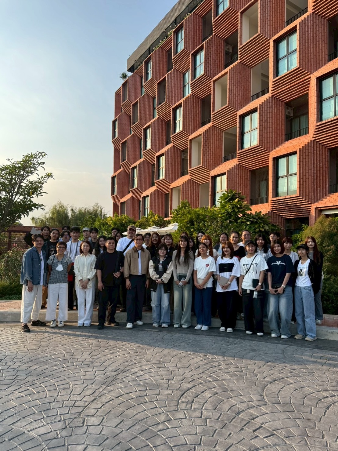 SPU SoDA นำนักศึกษาการออกแบบภายในศึกษาดูงาน PUSAYAPURI HOTEL – คณะการ ...